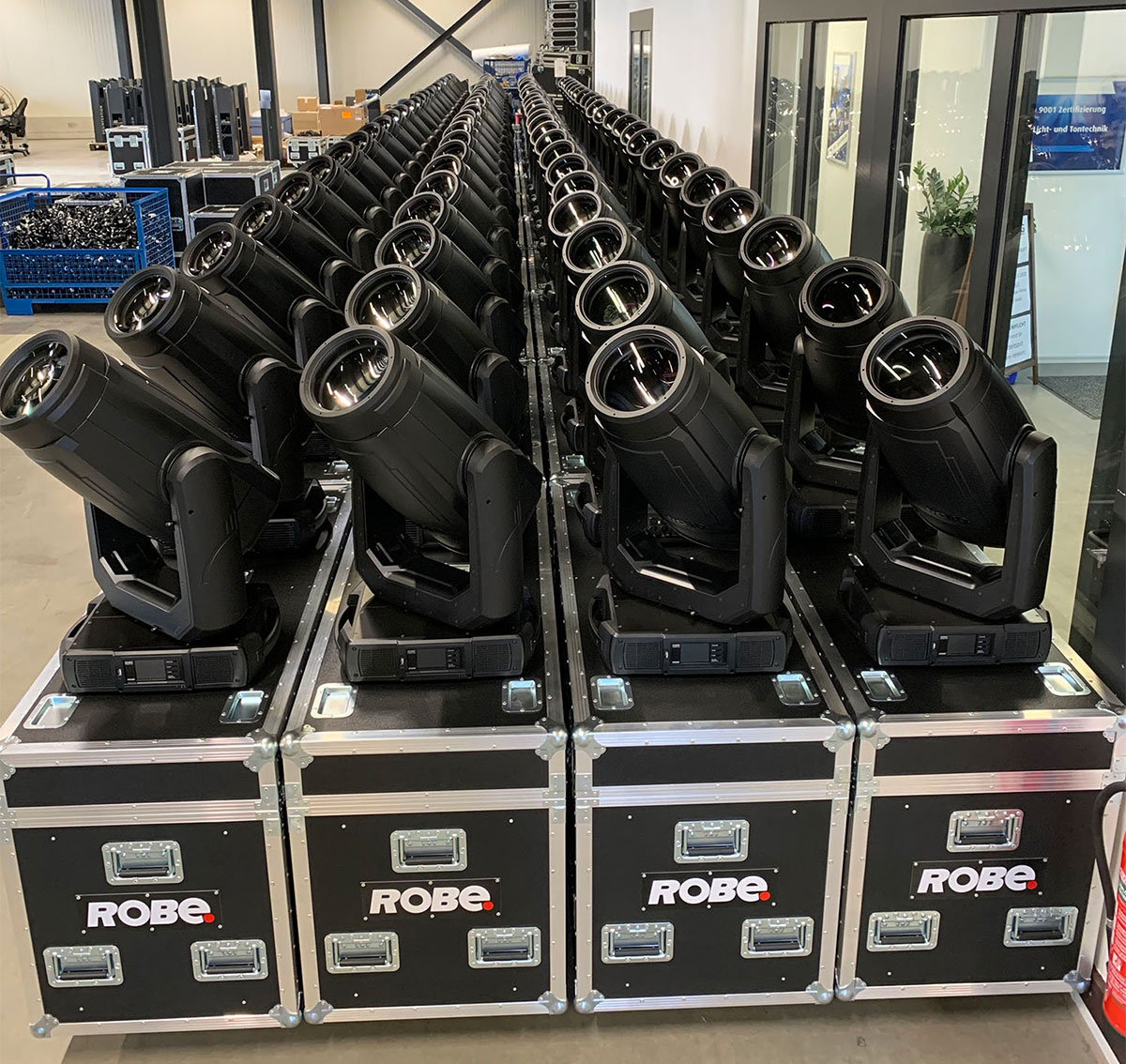 Robe FORTE now available at CGS DRY HIRE – Spotlight